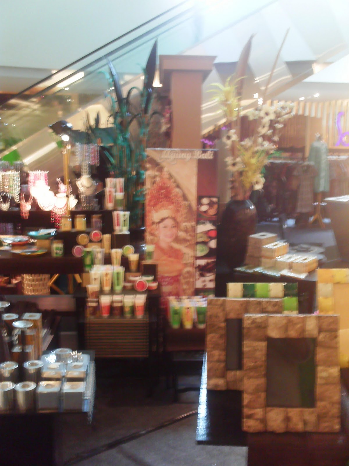 AGUNG BALI TRADITIONAL SPA PRODUCT: DISPLAY PRODUCT AGUNG BALI