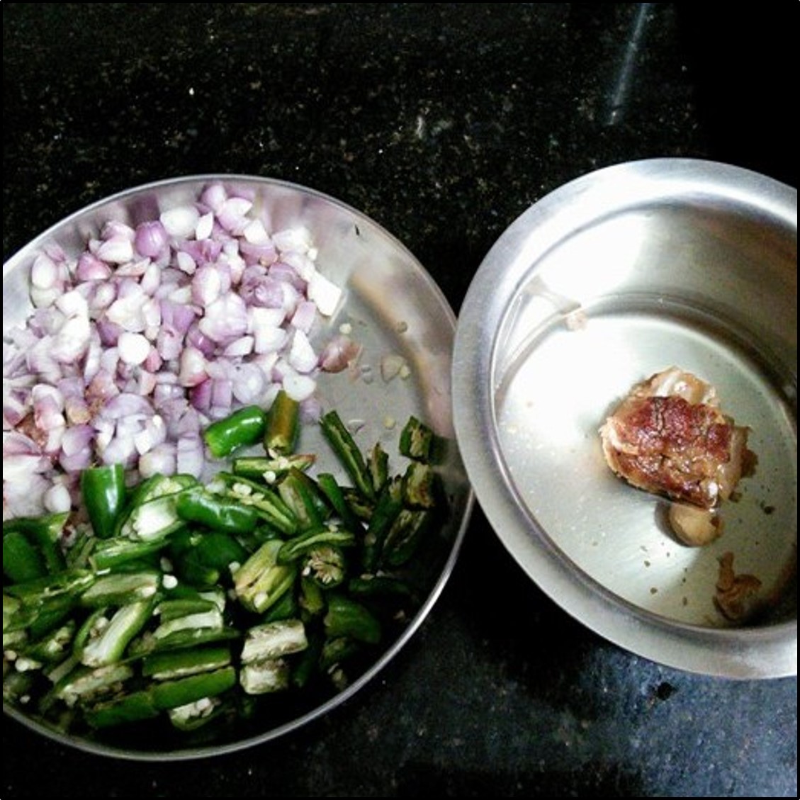 Puli Milagai (Green chilly in tamarind sauce)
