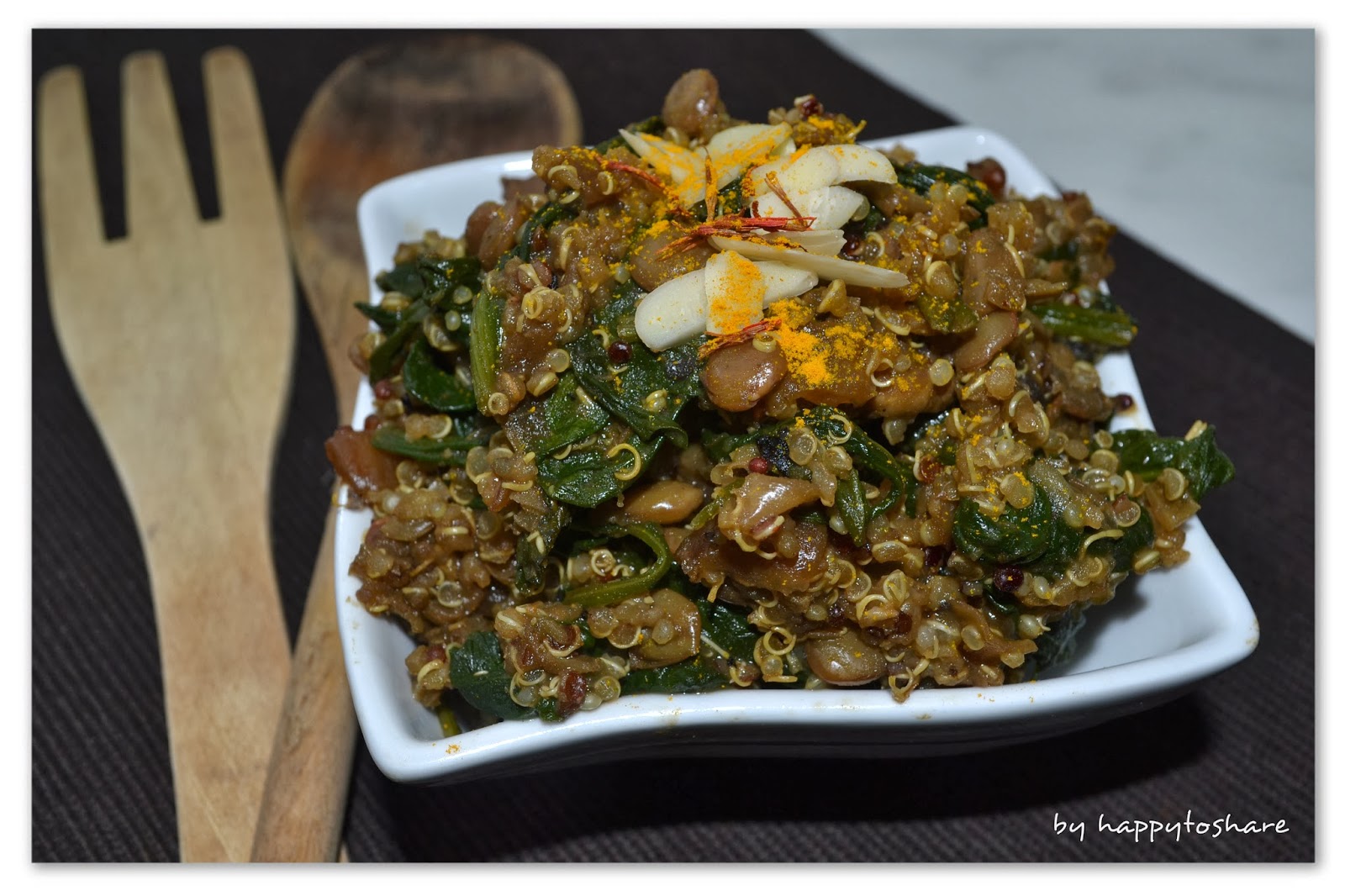 Simply Vege: Komosa ryżowa ze szpinakiem, soczewicą i pieczarkami