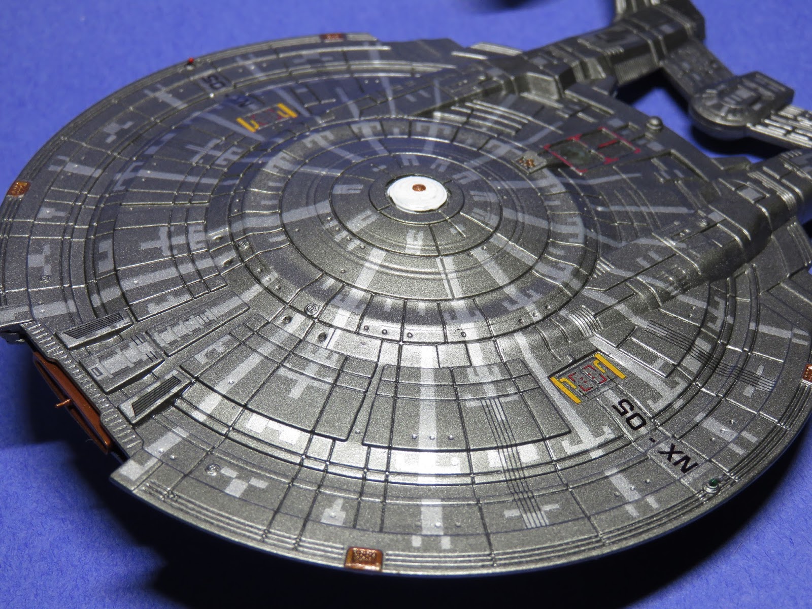 Rebels at Cloud Nine Blog: Polar Lights 1:1000 NX-05 Serenity (Custom ...