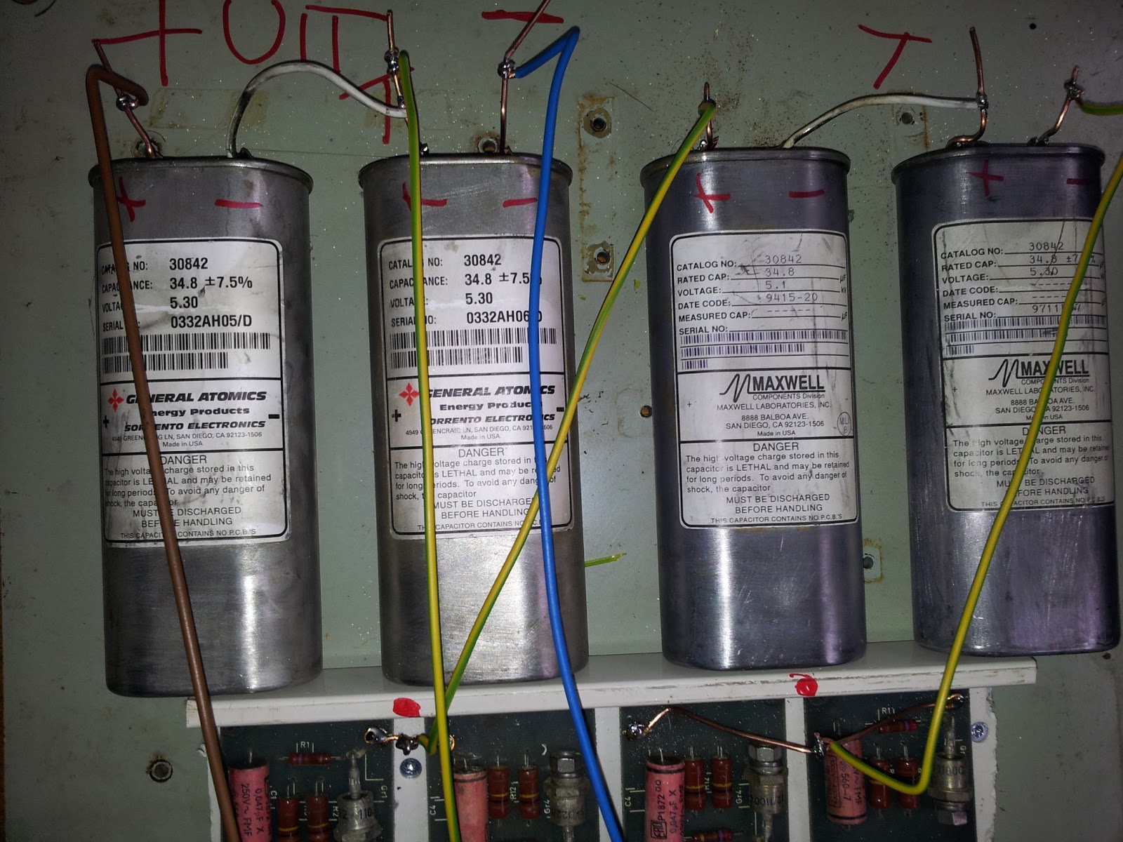 MW Free Radio: February 2013