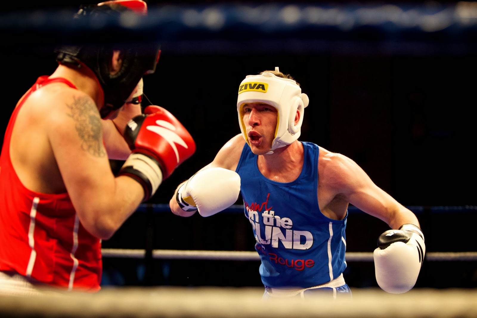 Kee Hua Chee Live!: WHITE COLLAR BOXING IN SHANGHAI