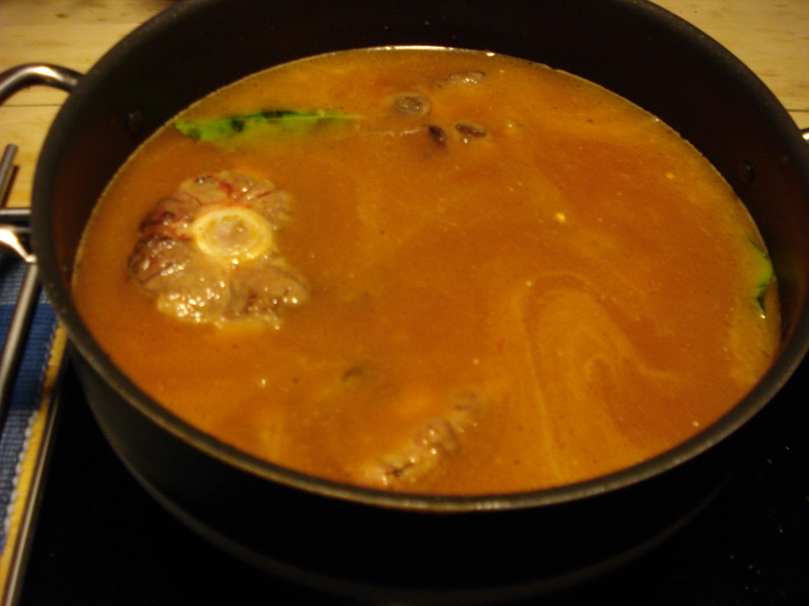 Hansel og Gretel....veien bort fra pepperkakehuset: Oksehalesuppe fra ...