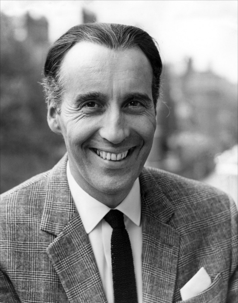 FANTCAST: CHRISTOPHER LEE. MÁS ALLÁ DEL CINE DE TERROR