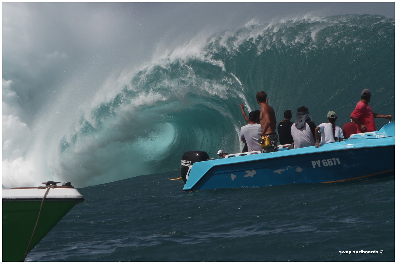 swop surfboards: RED CODE TEAHUPOO 14 MAY 2013