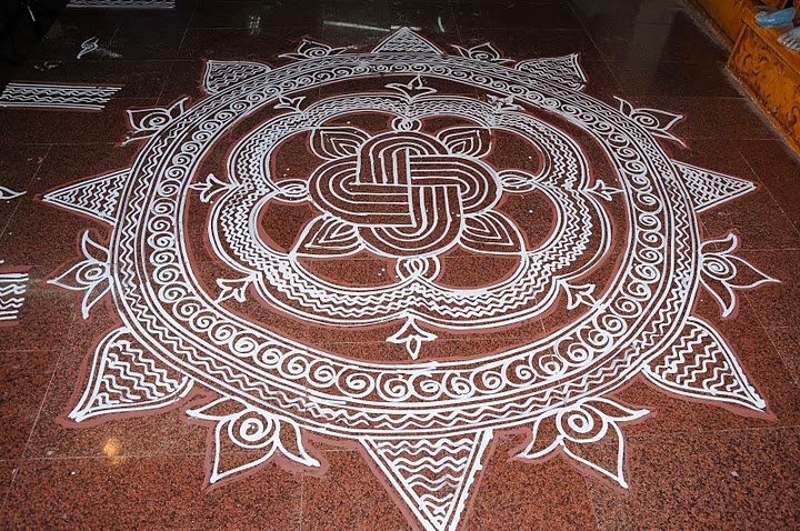 Thamizh Yatri: Kolam