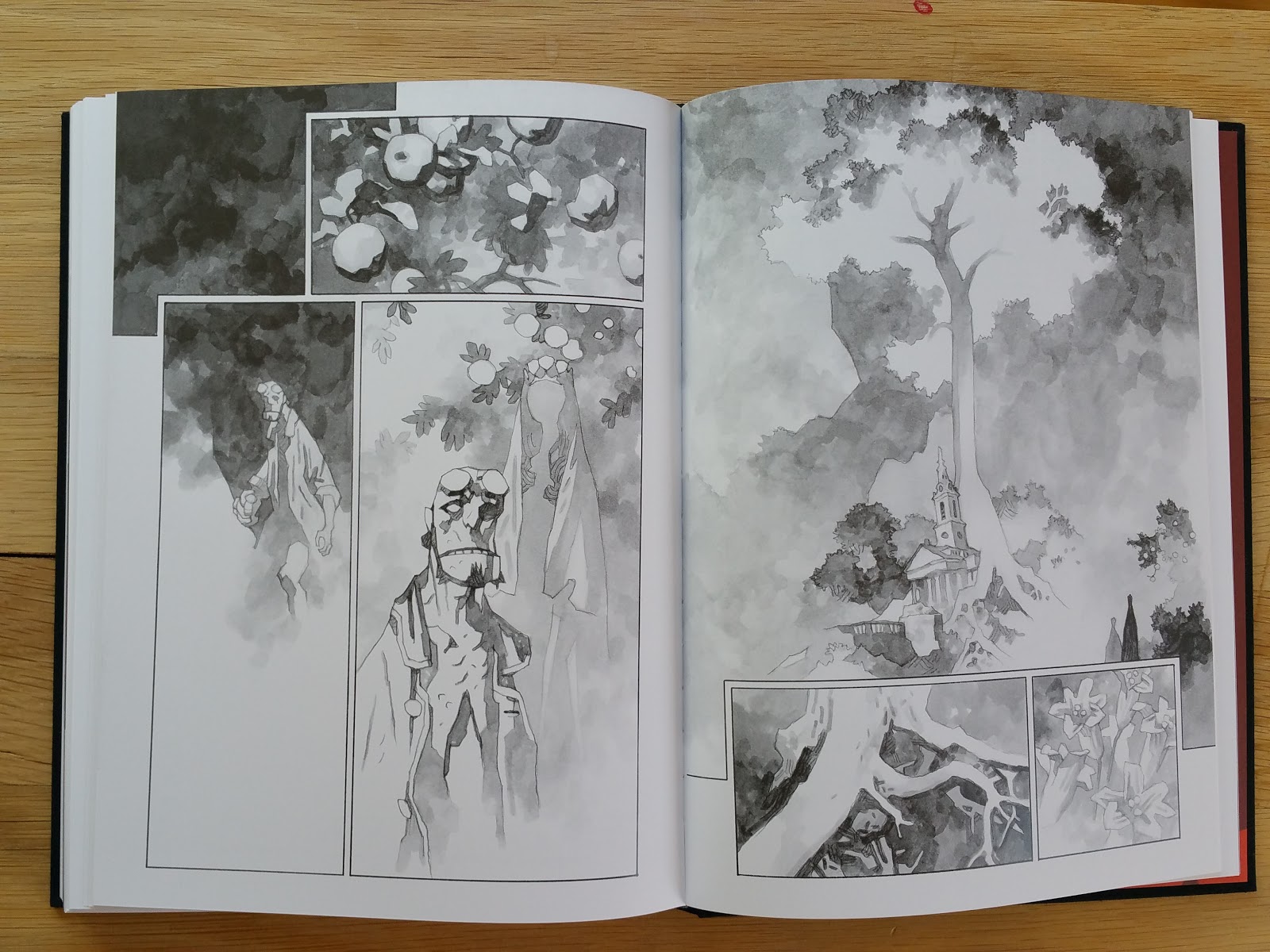 my absolute collection: Hellboy In Hell Library Edition (Volume 7)