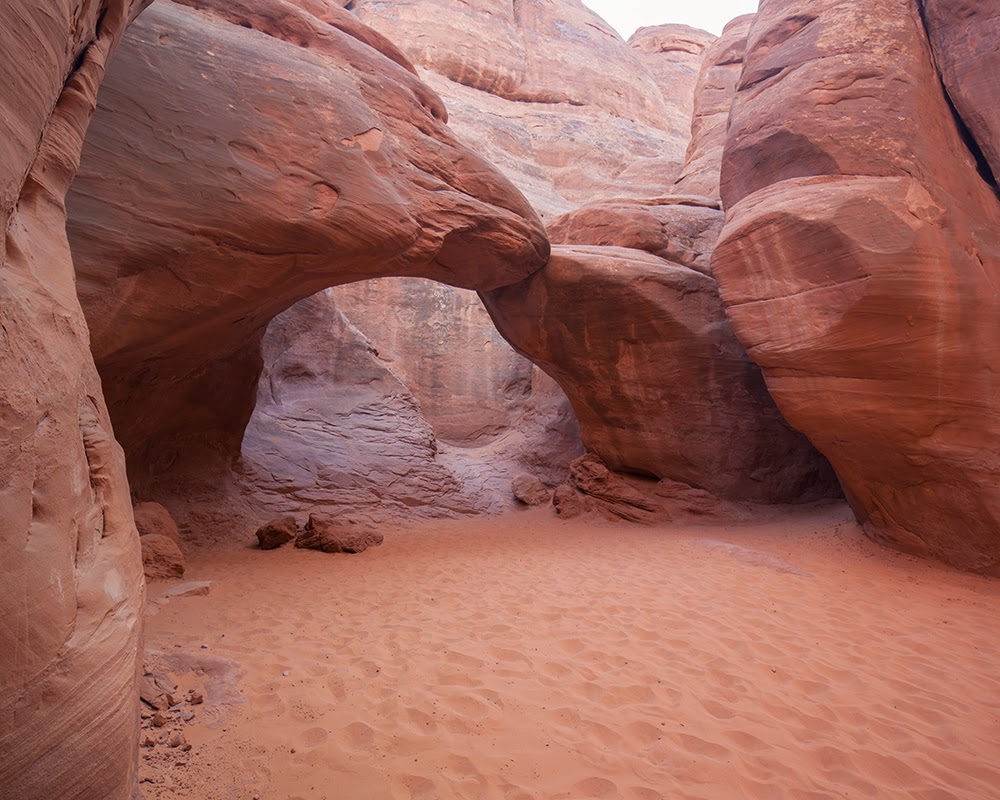 Ramblings: Sandstone Arch, Arches National Park, Utah
