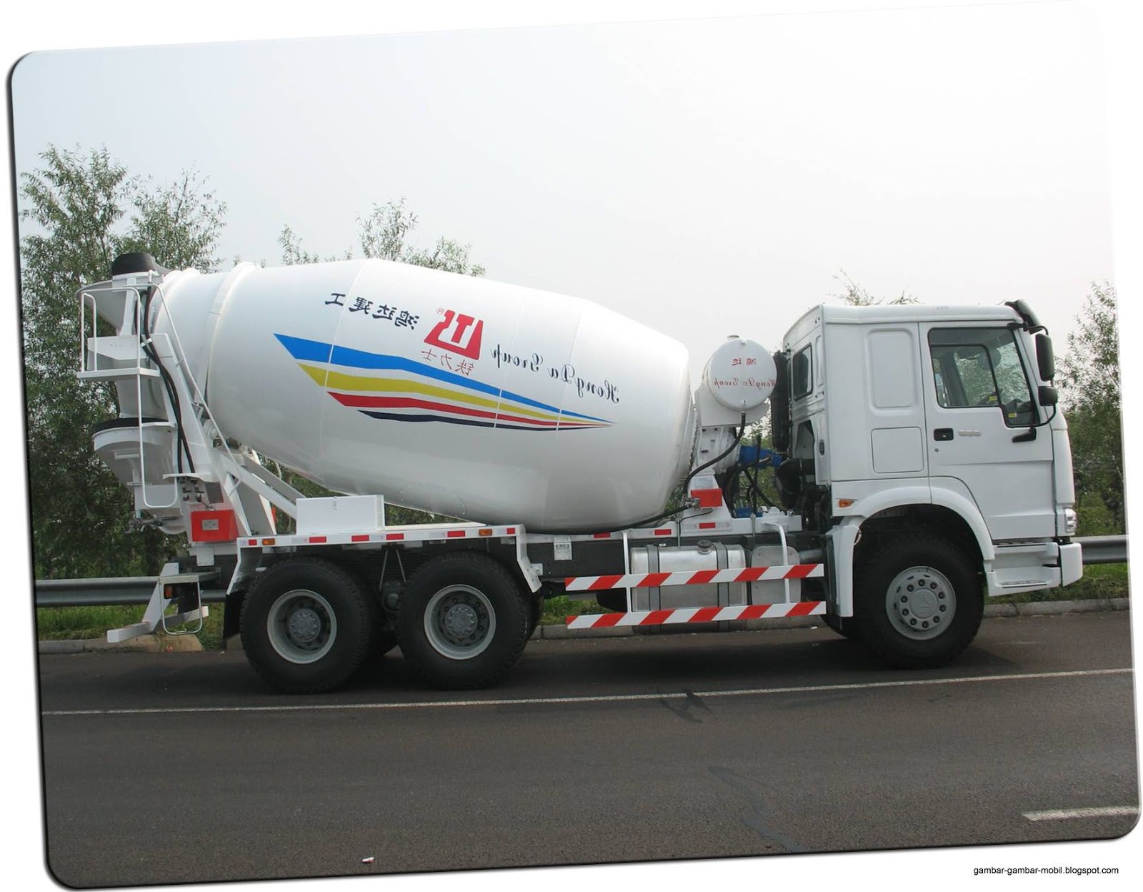 Mobil Molen Terbesar Di Dunia - Gambar Gambar Mobil