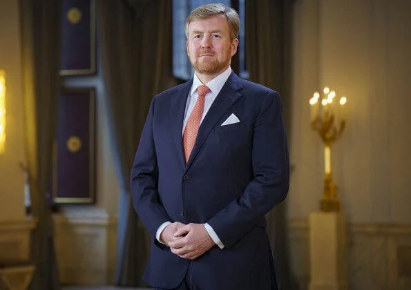 New official photos of Dutch Royal Family were released