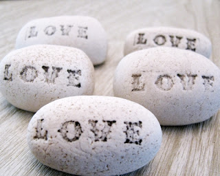 Blythe Hopes Vintage: Love Rocks