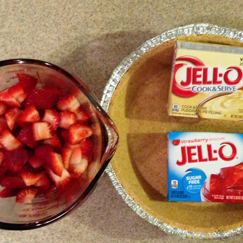 Patchwork Reflections: cool strawberry pie