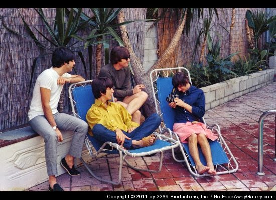 Meet the Beatles for Real: Shooting (by the) Pool