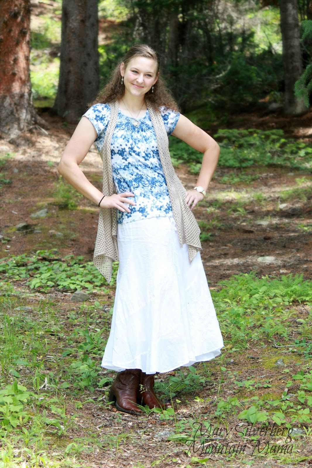 Mountain Mama: Beautifully Modest Fashion