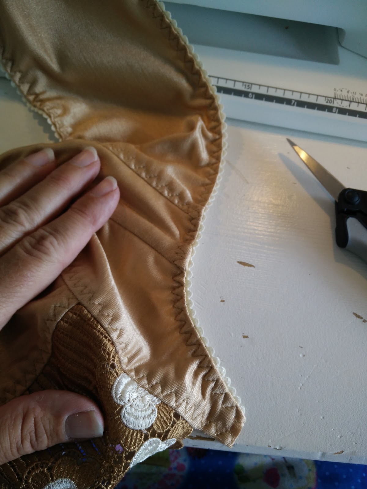 Sysler fra hverdagen: BH syning DIY 4. del og sidste.