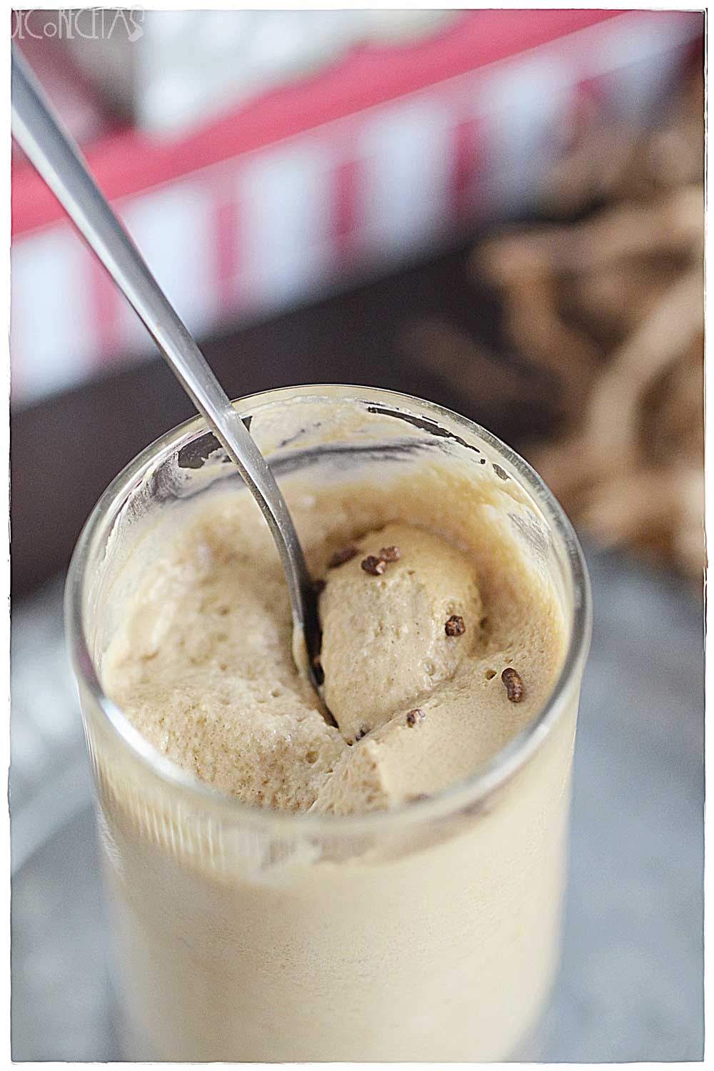 Mousse de café fácil y rápido- Cómo preparar mousse de café | DECORECETAS