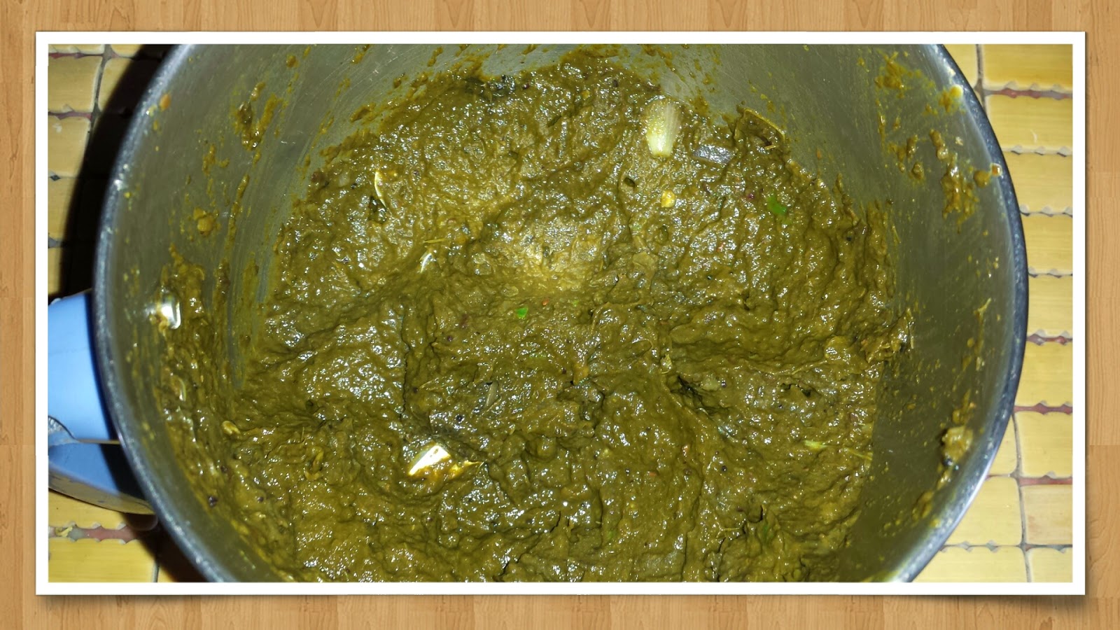 Priya's kitchen: Pulicha keerai Masiyal/ Gongura chutney