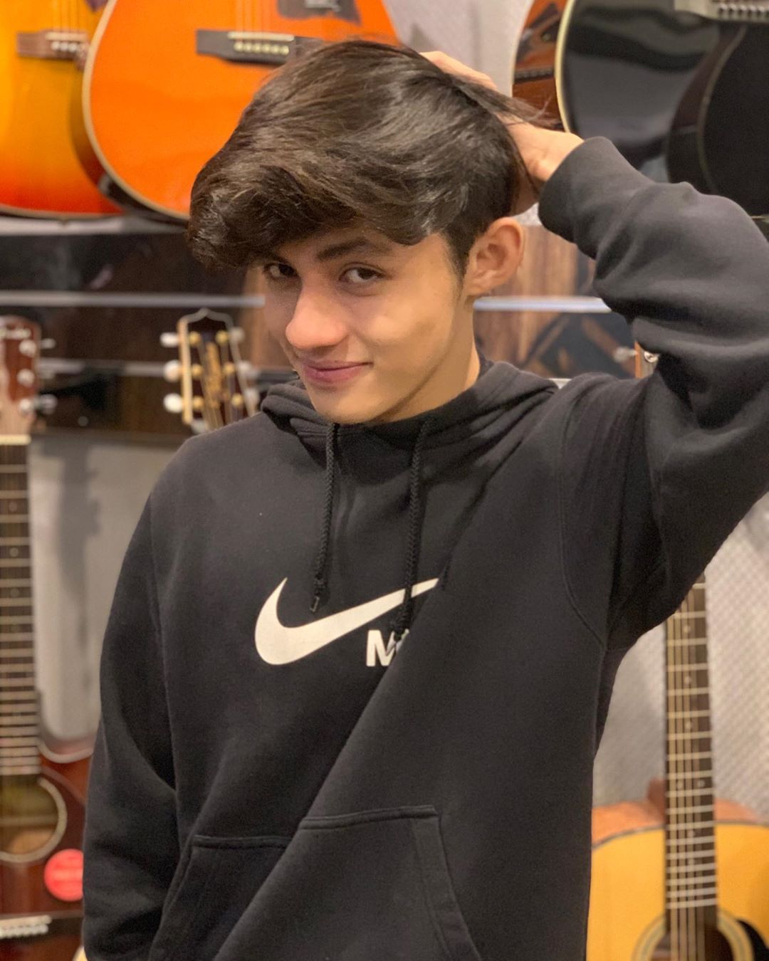 IF News Report: Kenali Penyanyi Baru, Muaz!