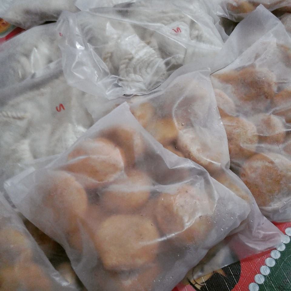 - B.I.C.A.R.A.K.U -: aneka karipap pusing frozen,cucur badak frozen ...