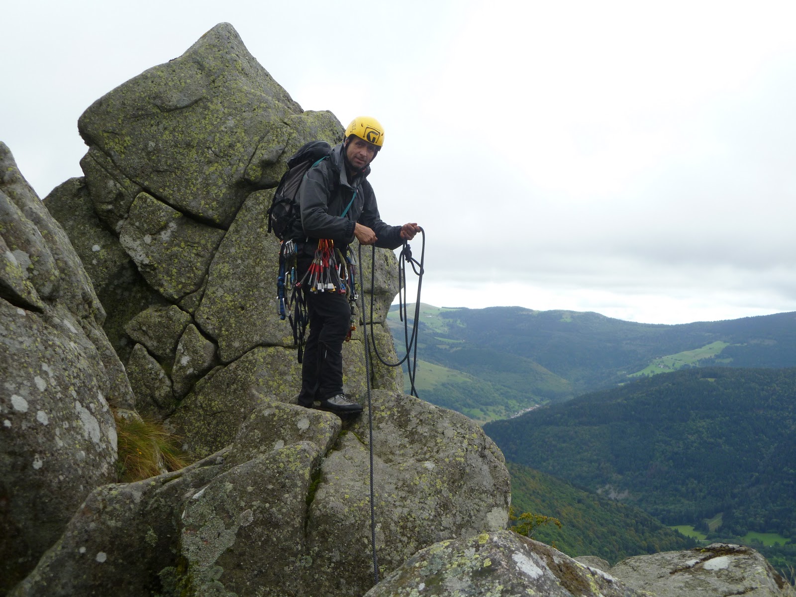 GRIMP-AVENTURE: traversée de l'arete des SPITZKOPF