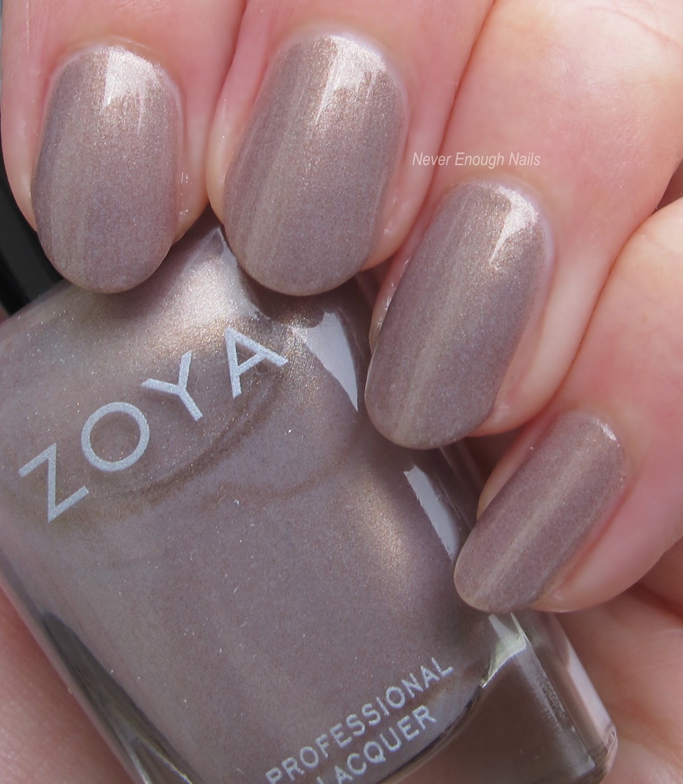 Never Enough Nails: Zoya Sophisticates Fall 2017 Swatches, Part 1!