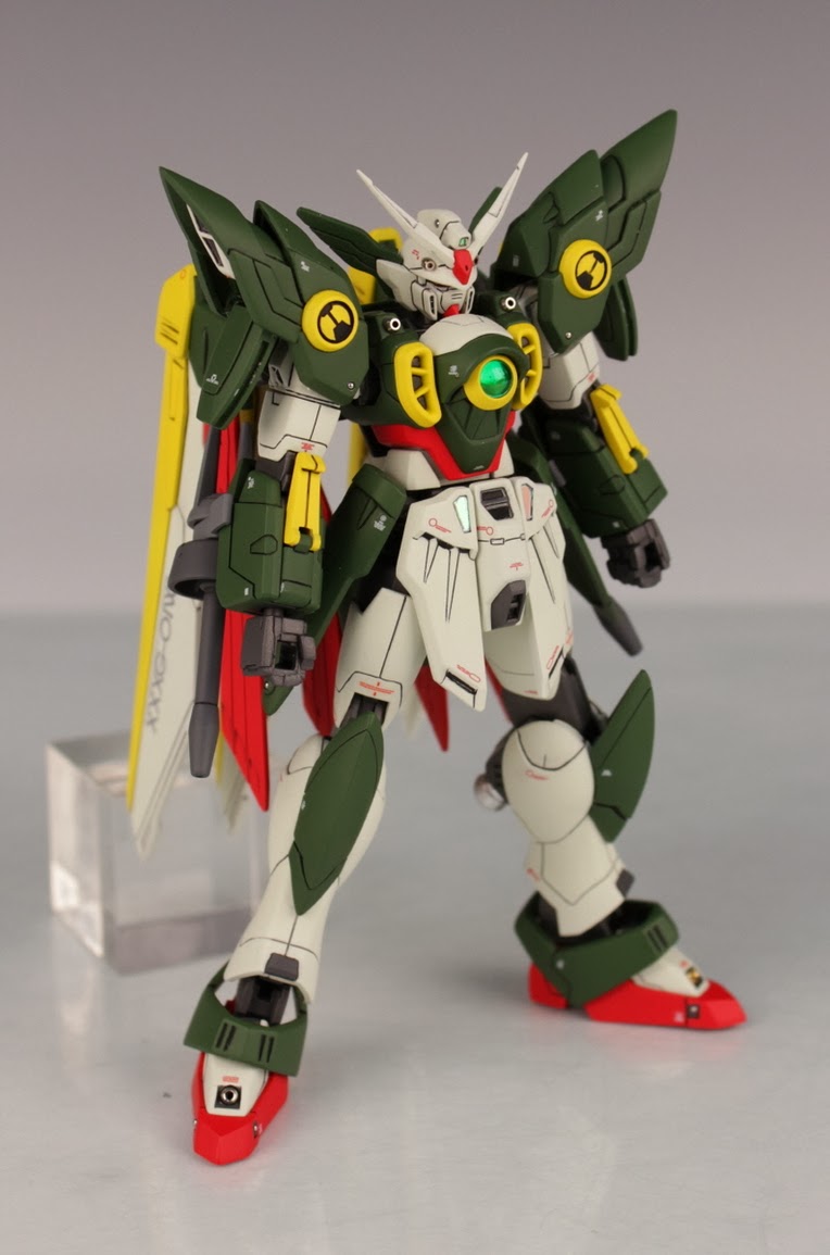 HGBF 1/144 Wing Gundam Fenice - Custom Build
