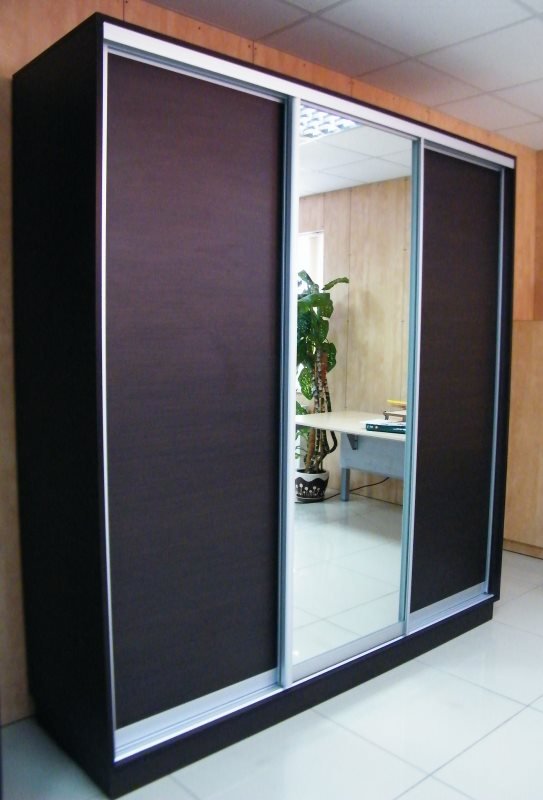 Cabinet & Wardrobe | VIYEST INTERIOR DESIGN