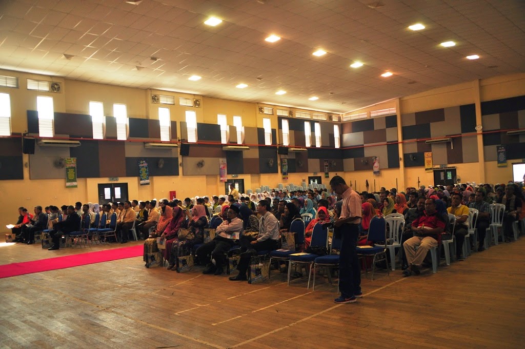 Hari Anugerah Kecemerlangan Akademik dan Penghargaan 2014 ~ MRSM BALING