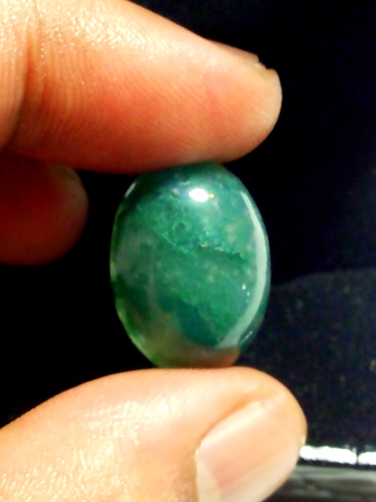 SemarAK AKIK NUSANTARA: AK126-Batu Akik Natural Hijau Lumut Garut Ngristal