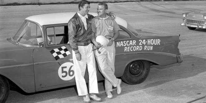 Speedboys: Flock brothers and Jocko mokey/ Pioners of Nascar races