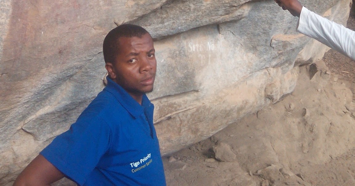 PICHA NA HISTORIA YA MAPANGO YA KONDOA IRANGI. - KONDOA IRANGI