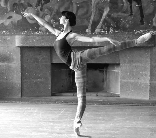 CORPO EM MOVIMENTO: Analise do arabesque