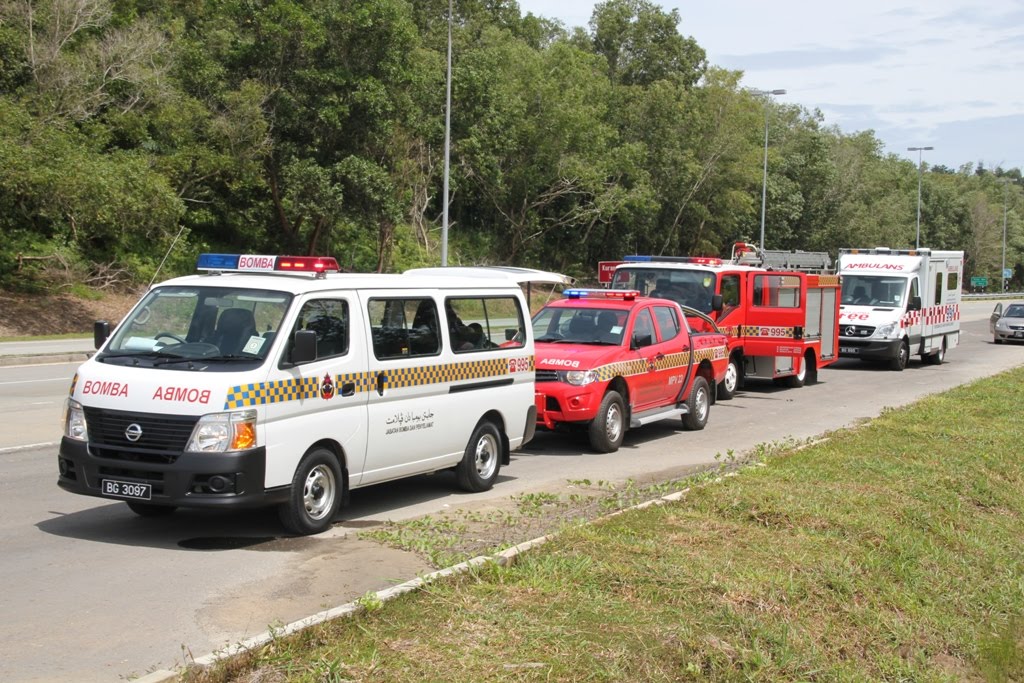 Brunei Fire&Rescue Department Appliances: UBD held emergency exercise