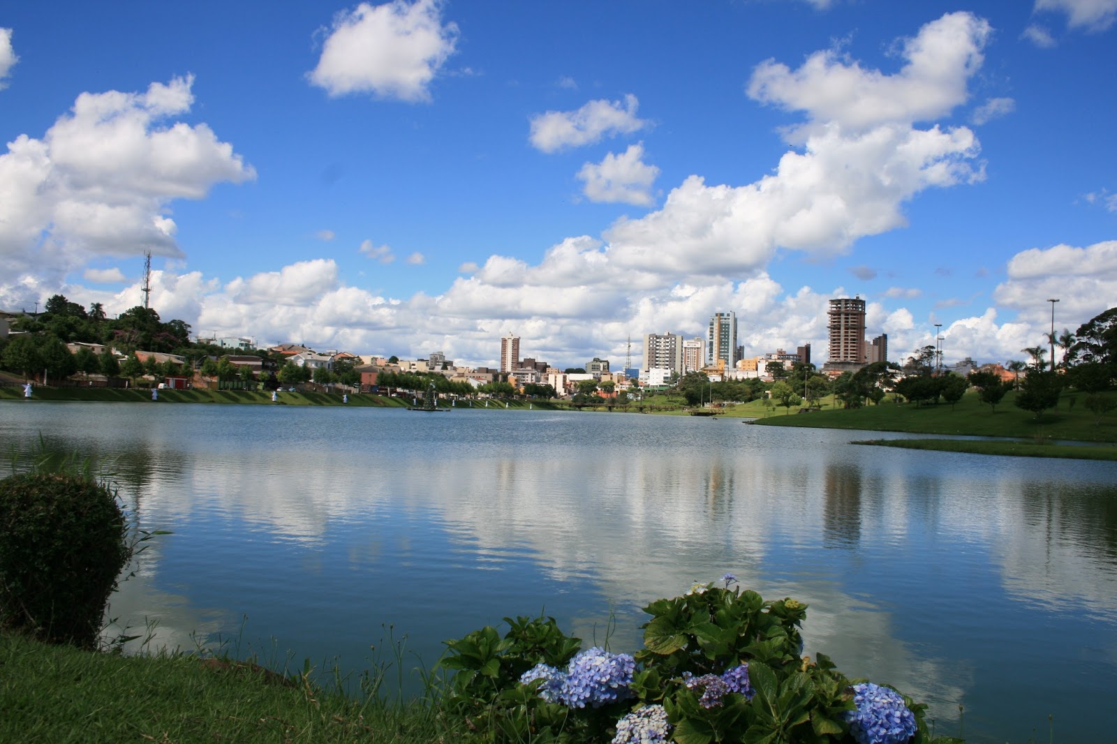 Guarapuava Paraná: No Corredor Internacional do Paraná