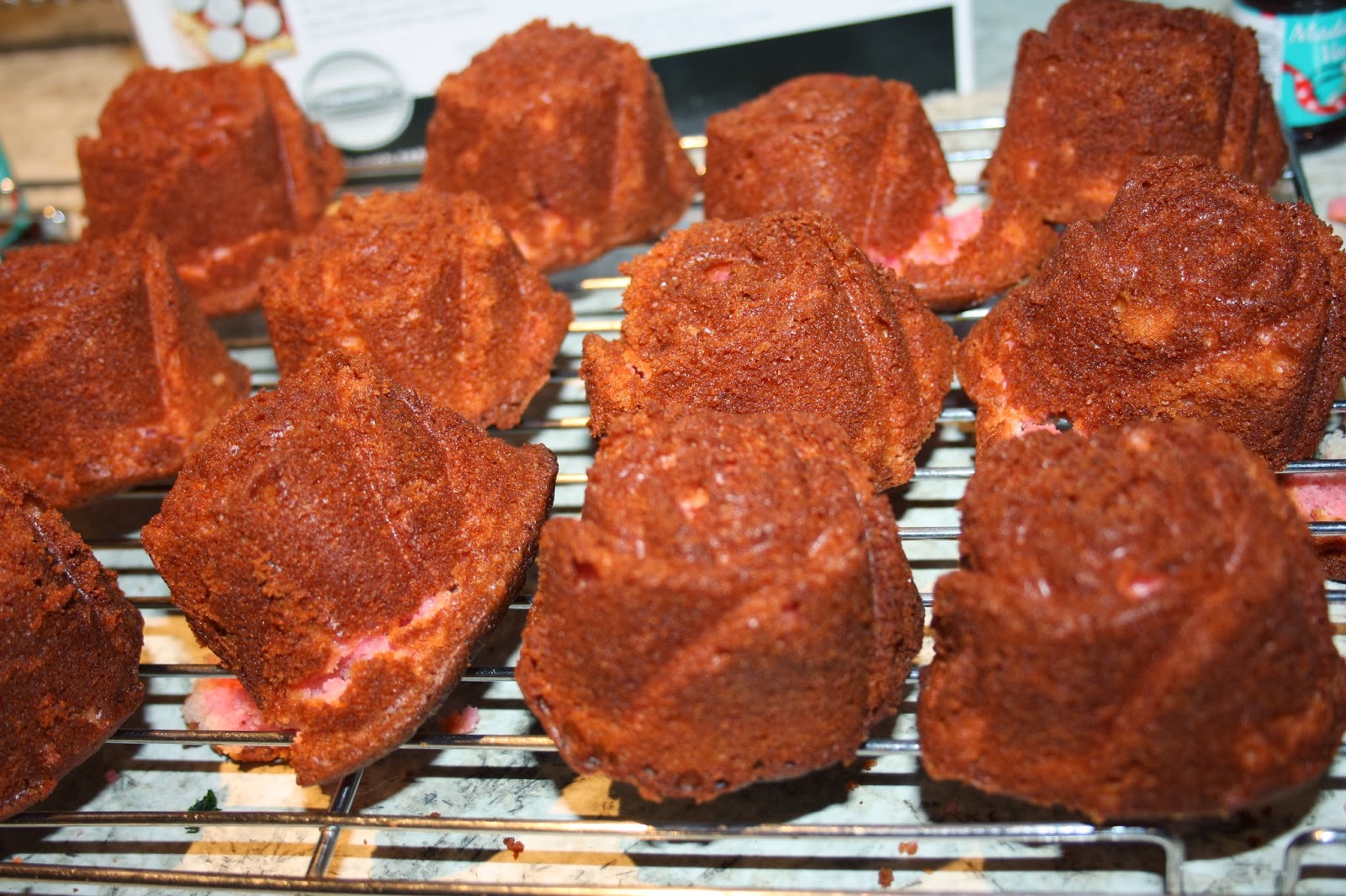 Caroline Makes....: Rosewater Mini Rose Bundt Cakes