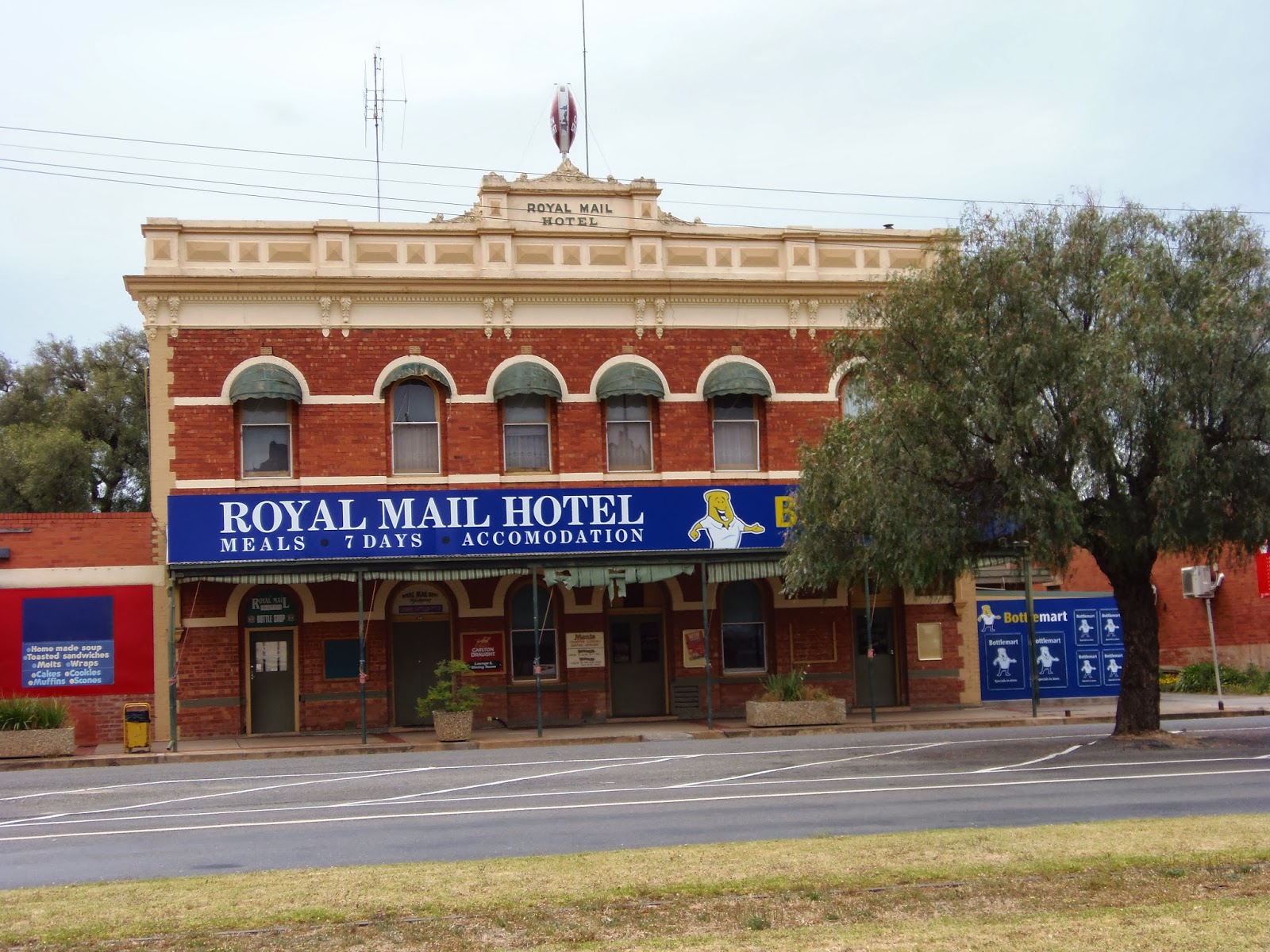 Solo Steve On The Road: WYCHEPROOF and LAKE WOOROONOOK Vic