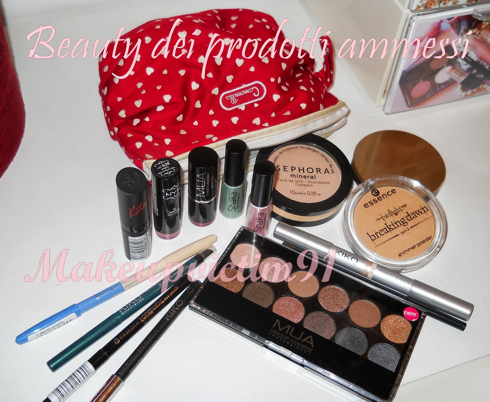Beauty Tips | My Travel Make-Up Bag ~ Makeup Victim