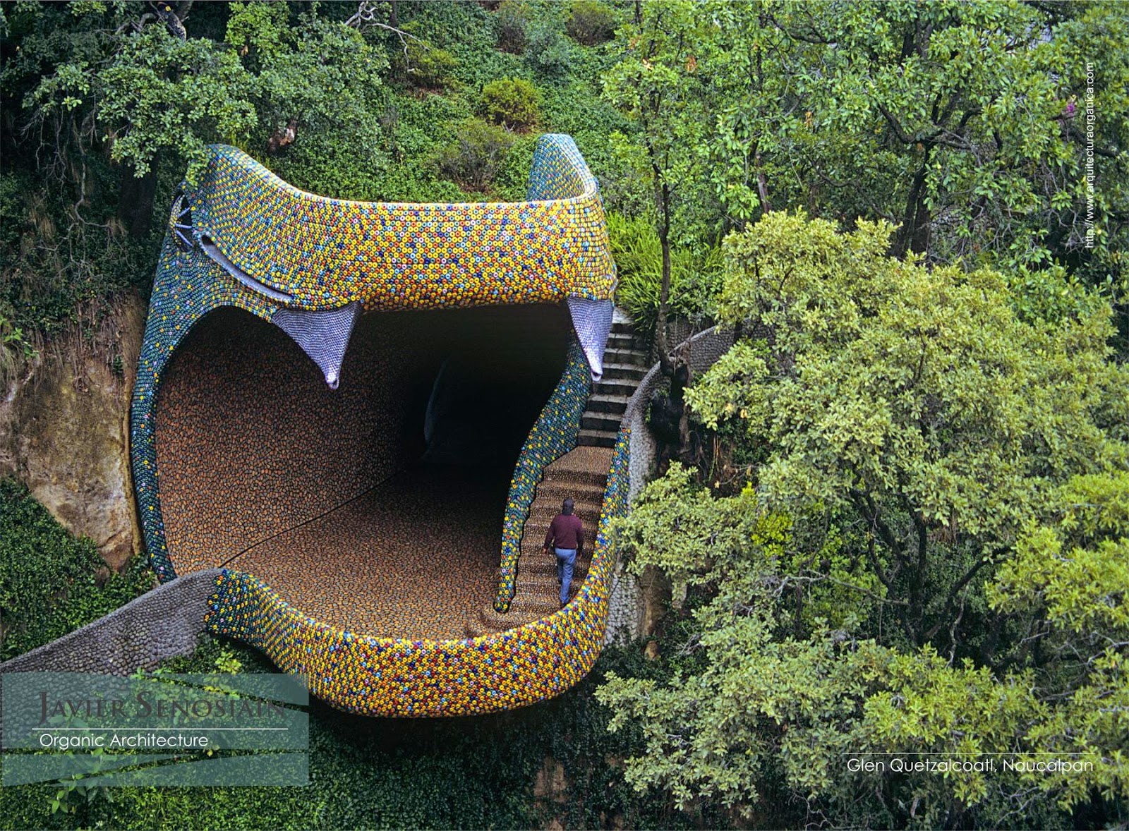 Mexican Architecture. 3000 Years: JAVIER SENOSIAIN