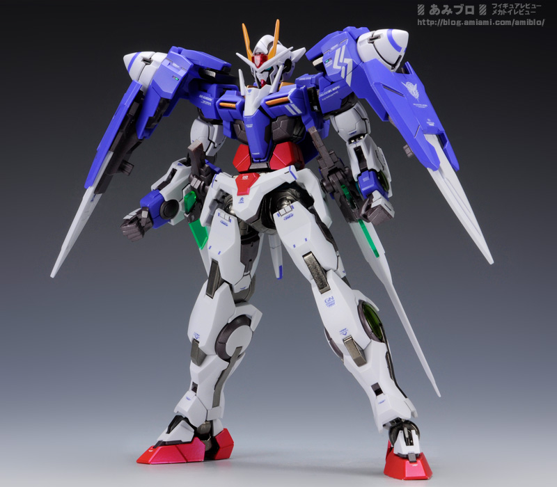 Tamashii Webshop exclusive: Metal Build 1/100 00 Raiser Marking ver.