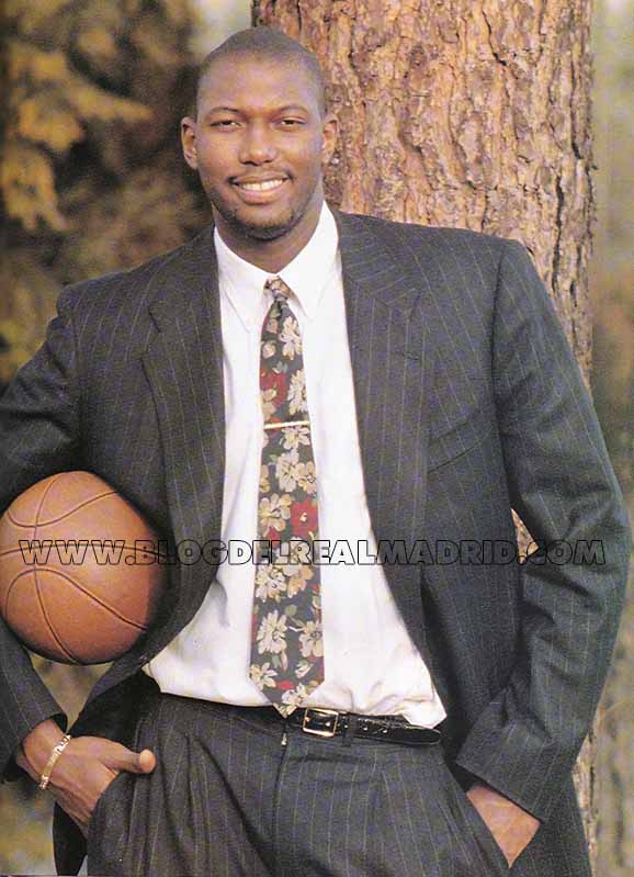 Stanley Roberts - Revista Oficial Real Madrid (1991) | Blog del Real Madrid