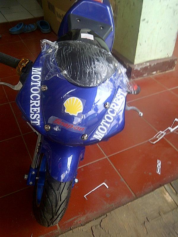 nAthAn mOToR mALang: tOkO moTor Mini Gp di Malang