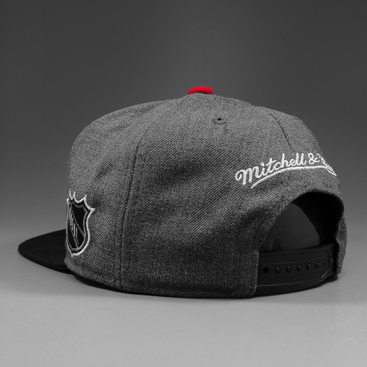 SOLEKITCHEN: Mitchell & Ness - Arch Logo grey