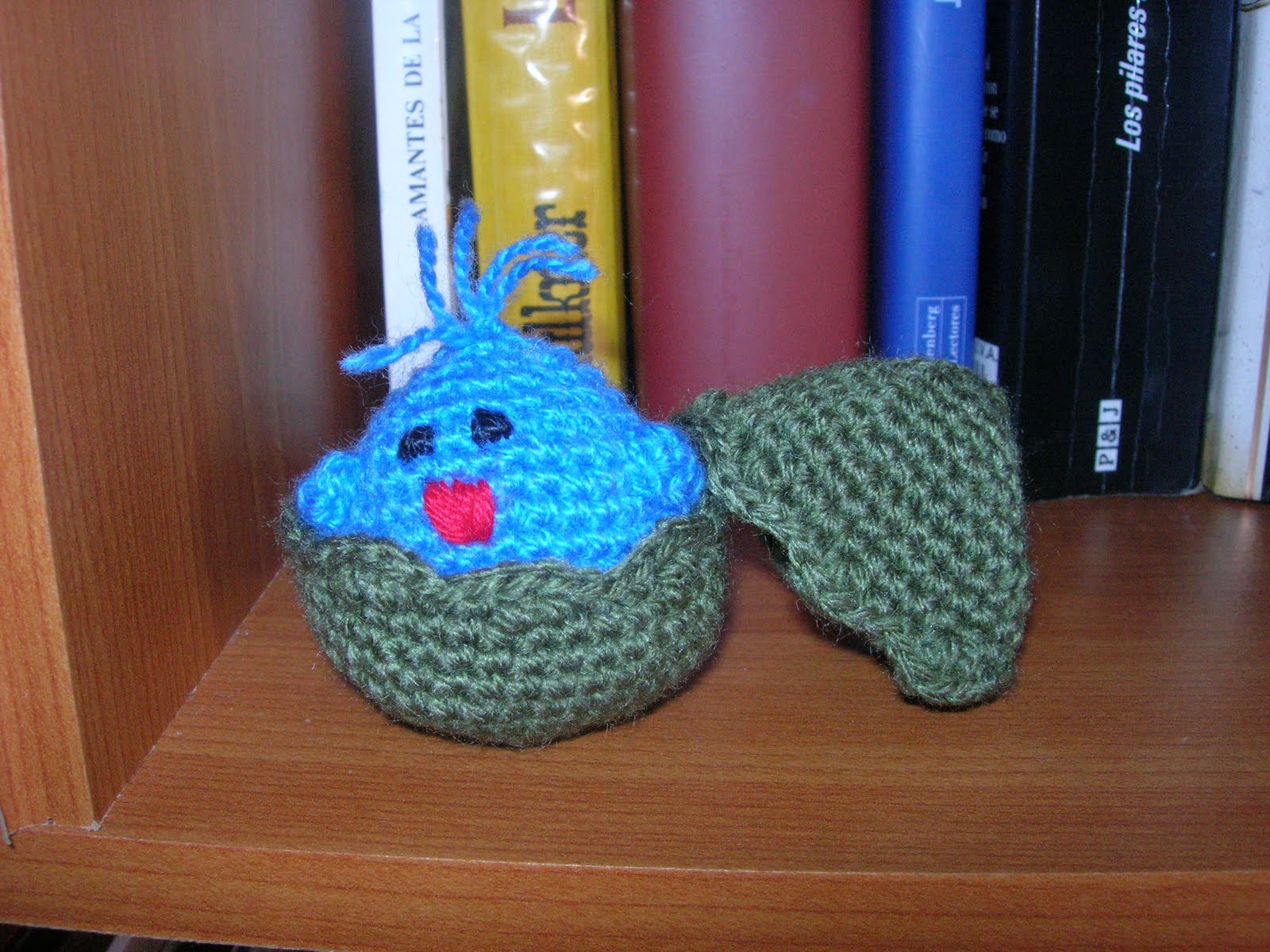 Mis perendengues: Pollito con cascarón