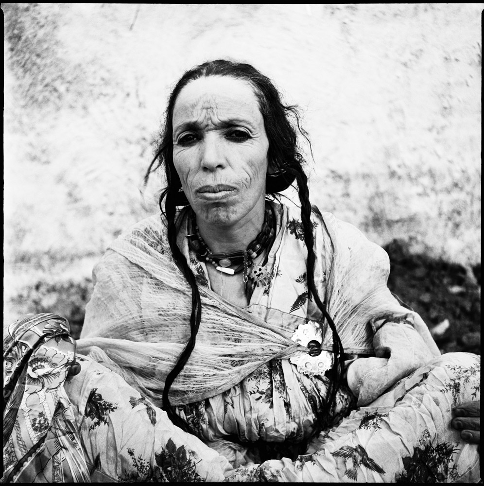 Vintage Portraits of Algerian Women Who Were Forced to Remove Their ...