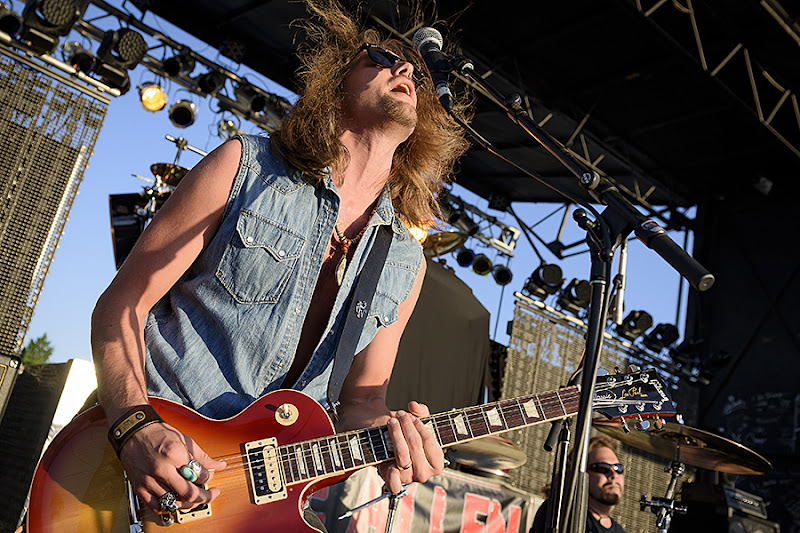 Chad's Concert Pix: Cole Allen, Fort Pierre, SD