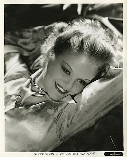 Dazzling Divas: Simone Simon