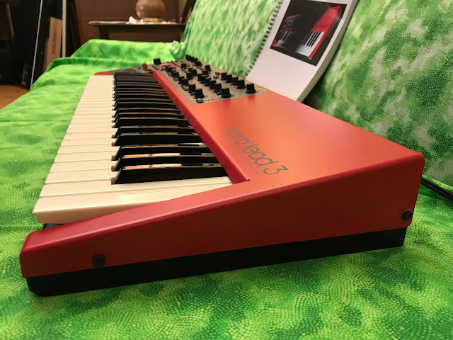 MATRIXSYNTH: Nord Lead 3 Performance Synthesizer