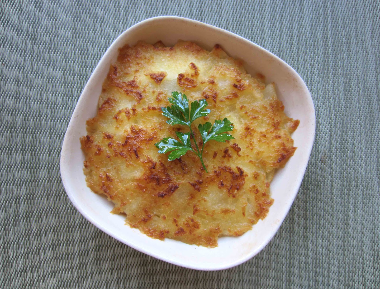 cuina generosa: patates gratinades amb allioli de pil-pil de bacallà