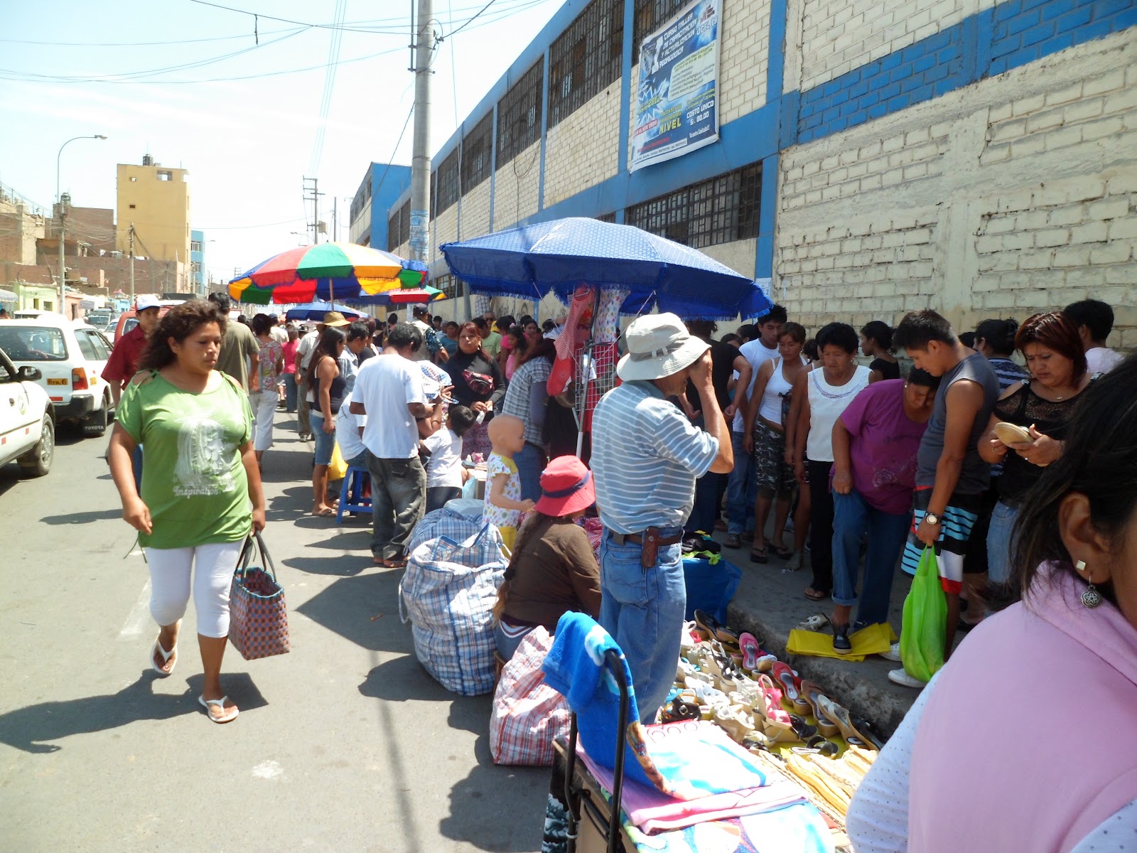 LA JORNADA: COMERCIO FORMAL E INFORMAL SE INCREMENTA CONSIDERABLEMENTE ...