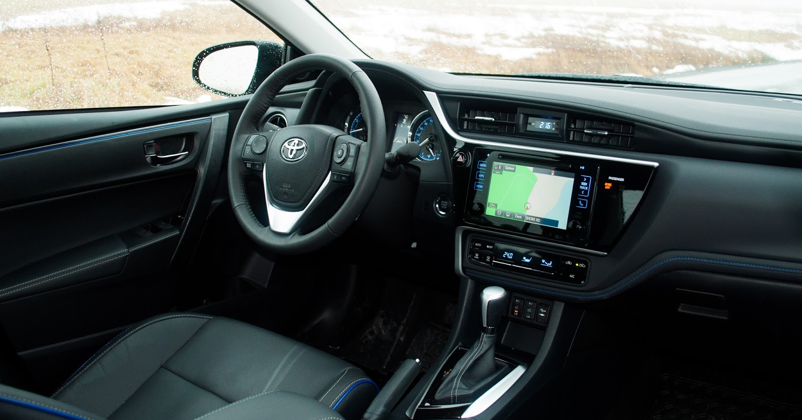 2017 Toyota Corolla XSE Review – Every Inch A Toyota | GCBC